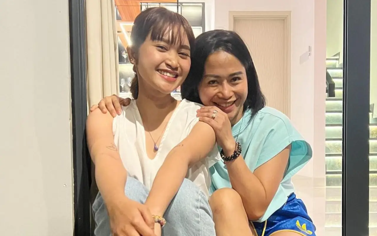 Permesta Dhyaz Anak Farida Nurhan Dihujat Usai Nyinyiri Fenomena Artis ...