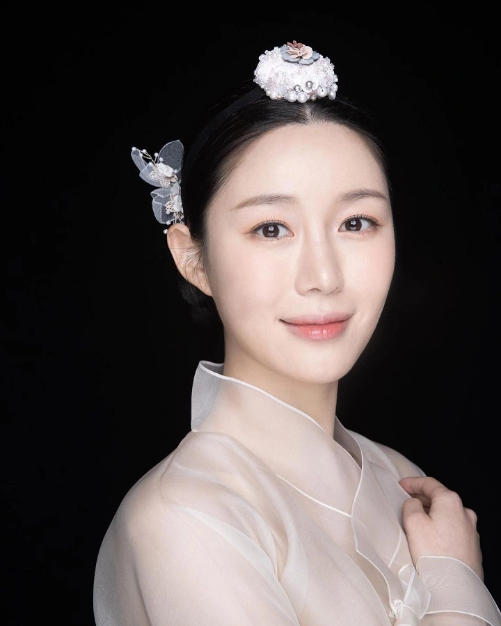 On The Lens: Celine Evangelista Terseret Kasus Korupsi Tambang, Lee Da ...