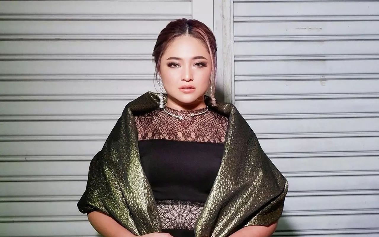 Potret Marshanda Mejeng Bareng Dua Ratu Sinetron Indonesia Bikin Heboh