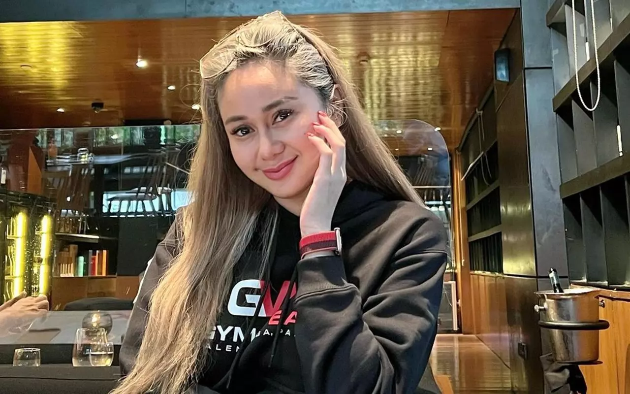 Denise Chariesta Sambat ASI Tak Keluar Imbas Stres