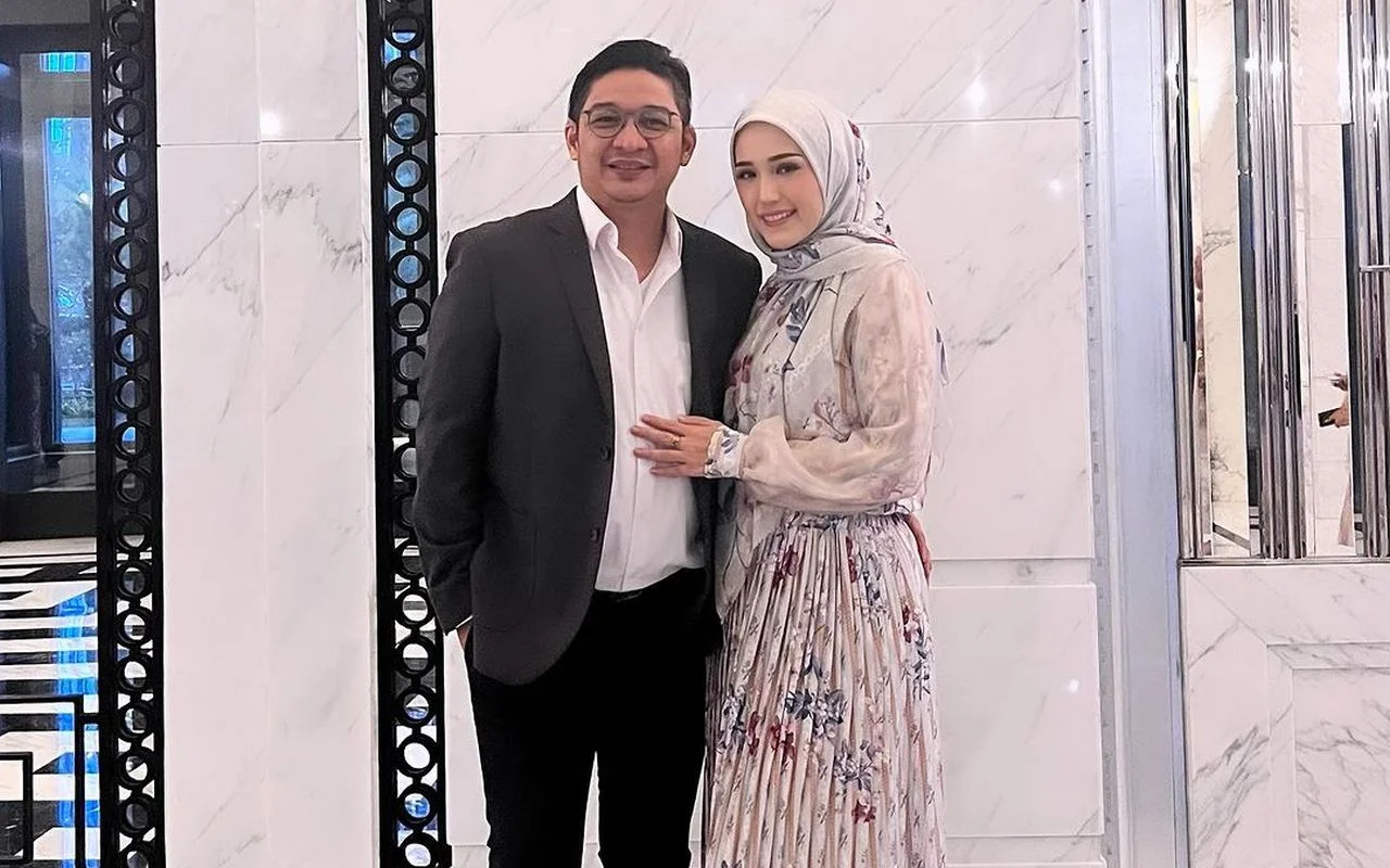 Adelia Wilhelmina Beber Sifat Asli Pasha Ungu yang Patut Ditiru