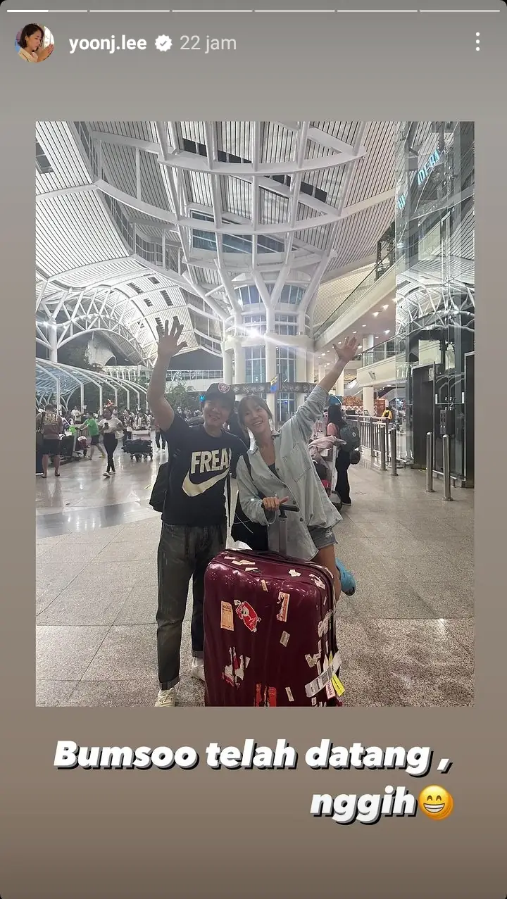 10 Potret Melokal Seru Keluarga Lee Beom Soo yang Kini Menetap di Bali