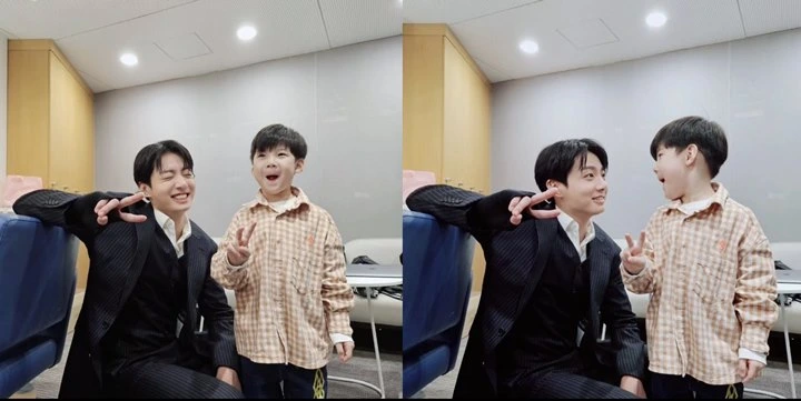 Jungkook BTS Adu Pose Gemas dengan Anak Manajer