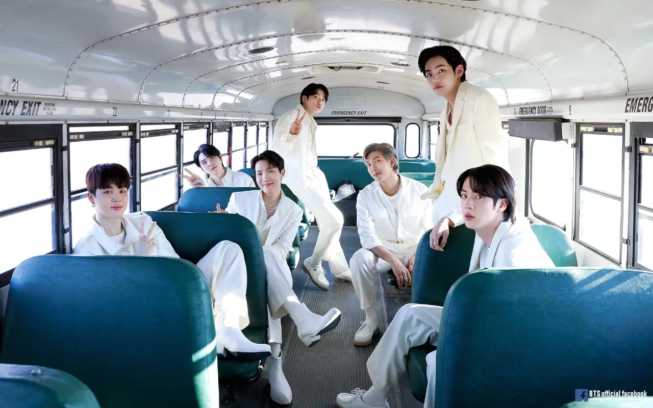 MV 'Dynamite' BTS Dibandingkan dengan Karya Michael Jackson di ...