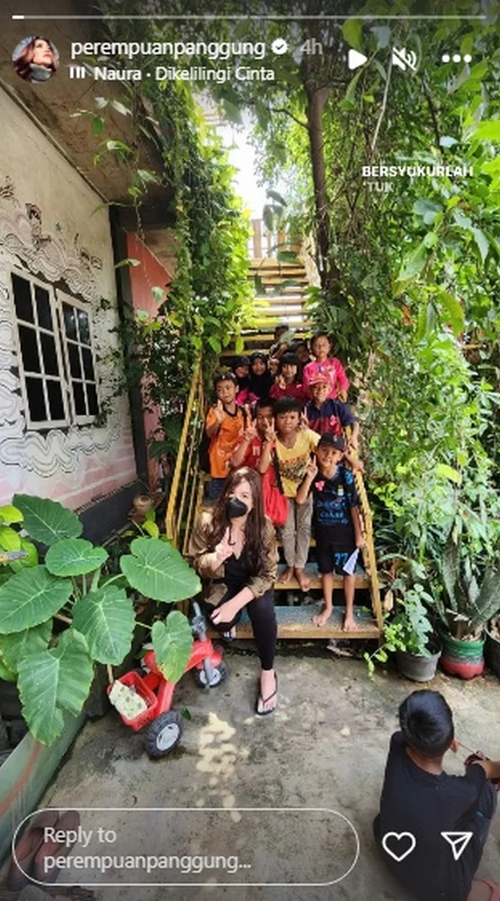 Cornelia Agatha Pajang Foto Bareng Bocil usai Hadiri Pemakaman Rizal Ramli