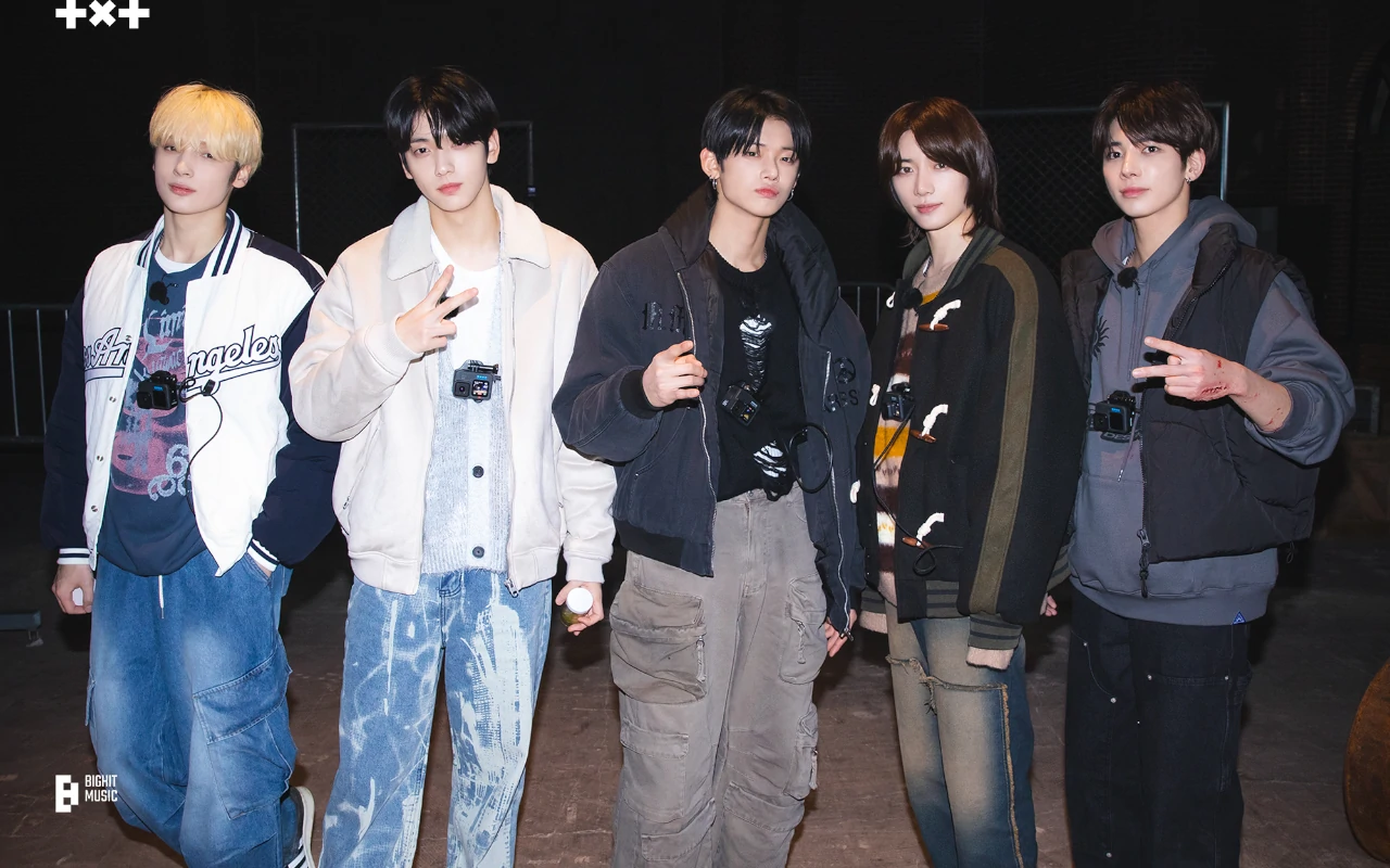 Taehyun Buat TXT Batal Kompak di Red Carpet Circle Chart Music Awards 2023