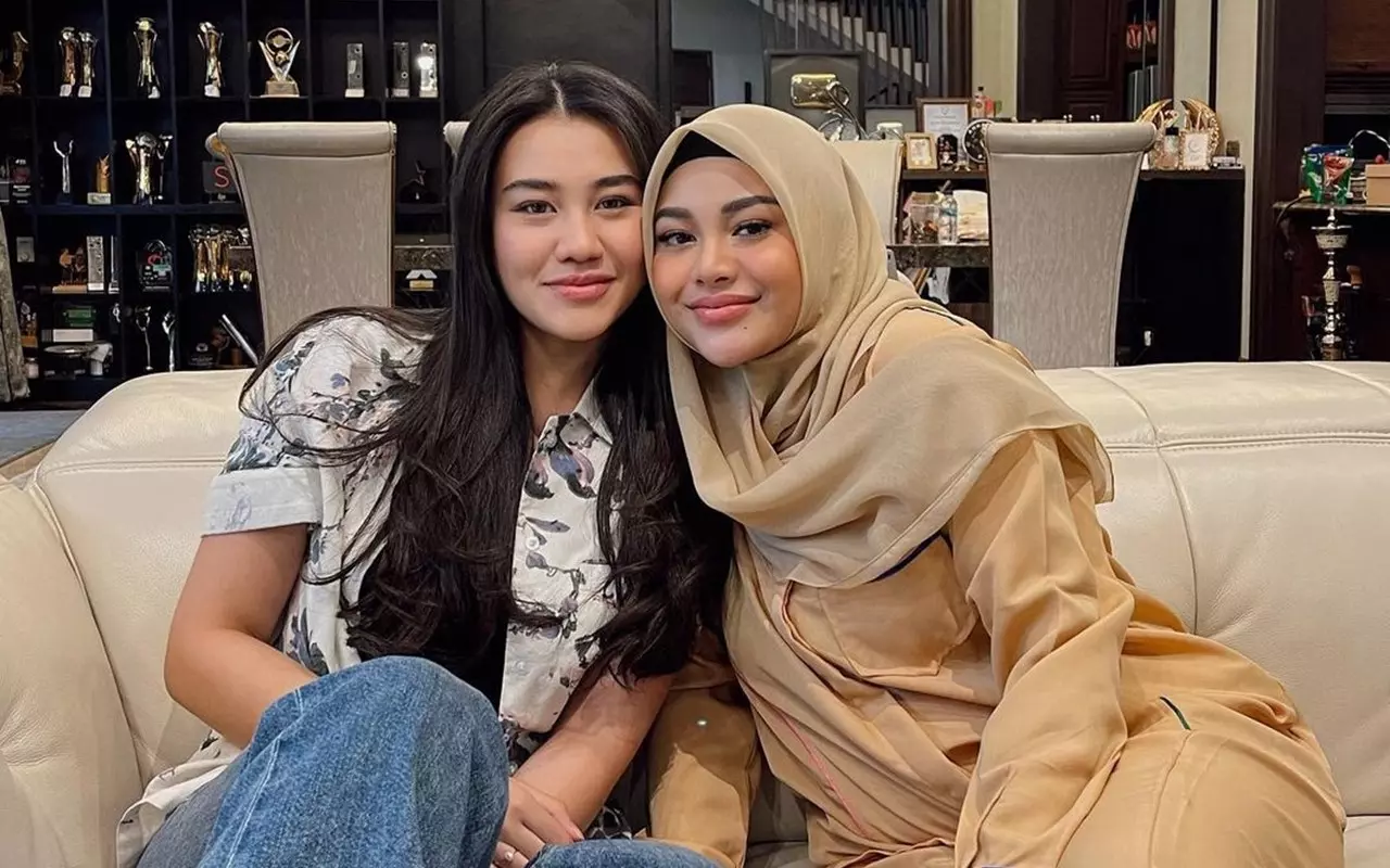 Aaliyah Massaid Tampil Cantik Mirip Aurel Hermansyah usai Disindir Cium Tangan Thariq Halilintar