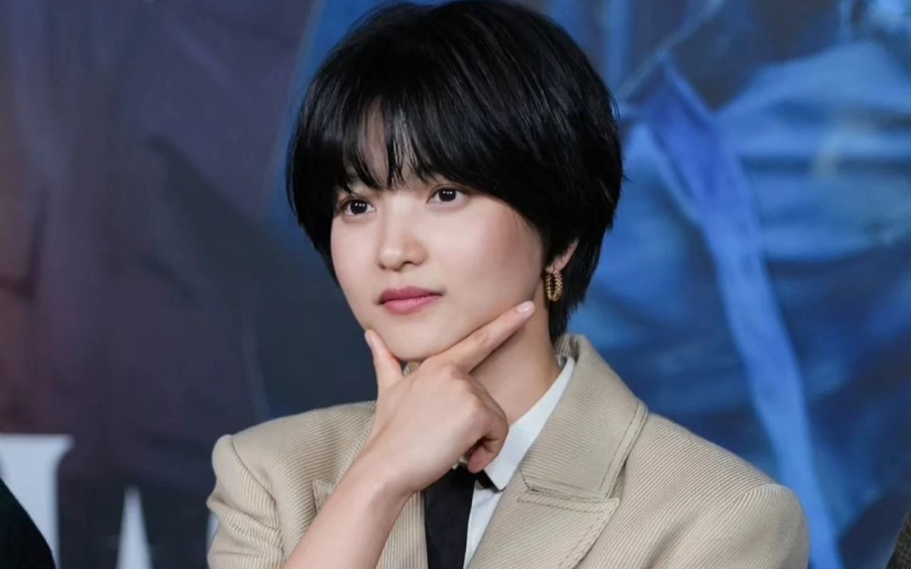 Visual Kim Tae Ri di Potret Perdana 'Jeong Nyeon' Jadi Perbincangan