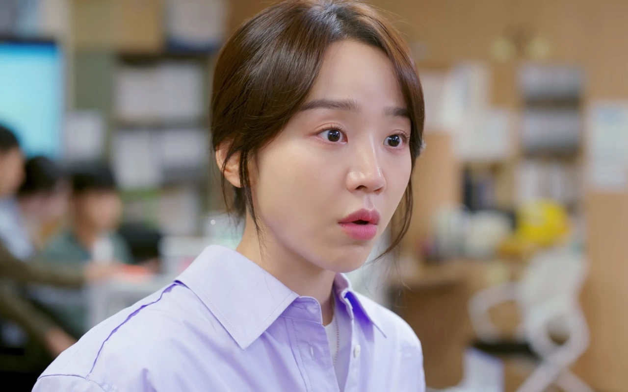 Shin Hye Sun Curhat Perjuangan Berat Syuting 'Welcome to Samdal-ri' di ...