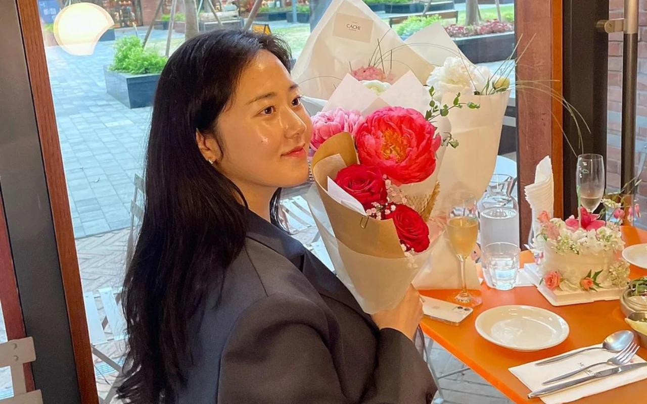 Heo Gayoon eks 4Minute Pancarkan Vibe yang Bikin Iri selama Tinggal di Bali