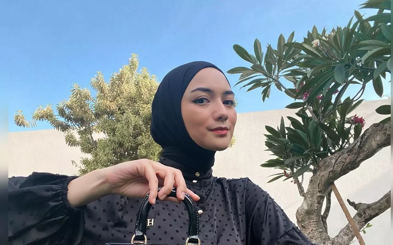 Citra Kirana Tak Kalah Memukau dari Artis Lain Kala Jejer Idol Korea ...
