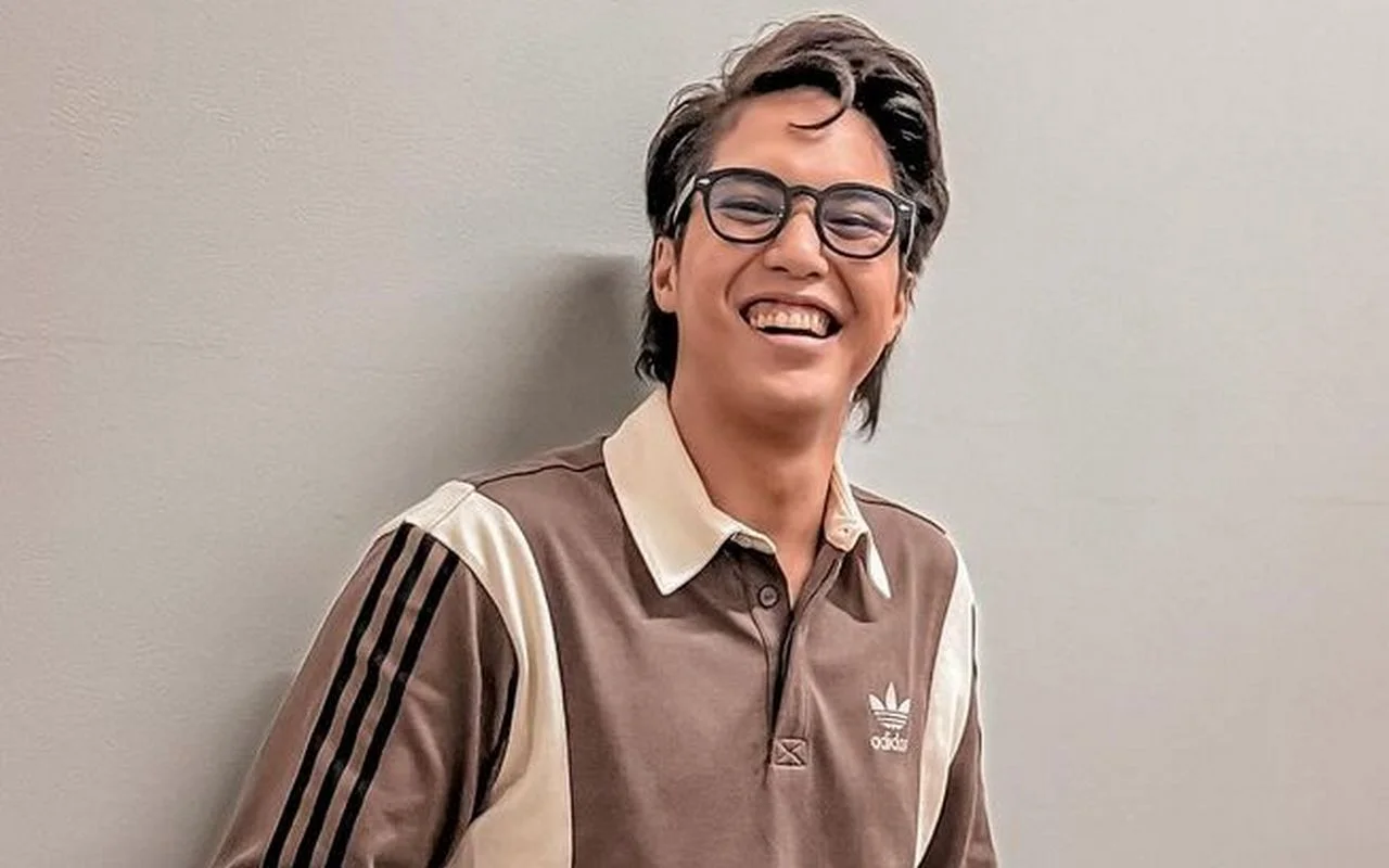 El Rumi Rayakan Momen Ramadan Lewat Foto Throwback Menggemaskan