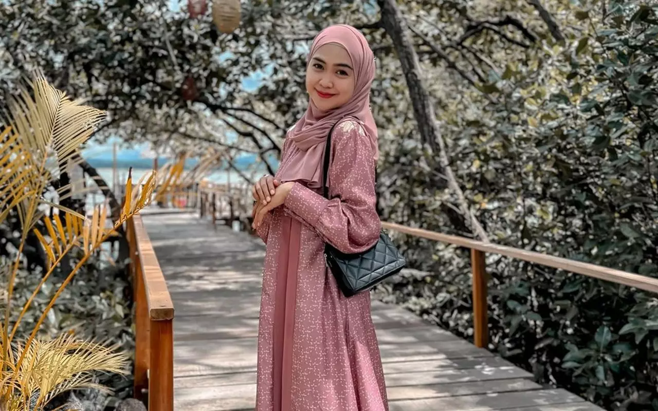 Ria Ricis Asyik Lakukan Pemotretan Epik Kala Transformasi Dirinya dari ...