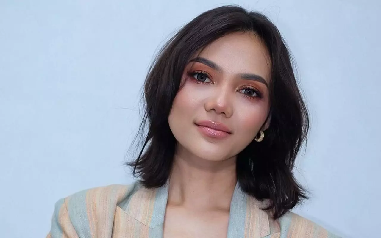 Rina Nose Bikin Rekan Artis Heboh usai Bagikan Foto Tak Terduga