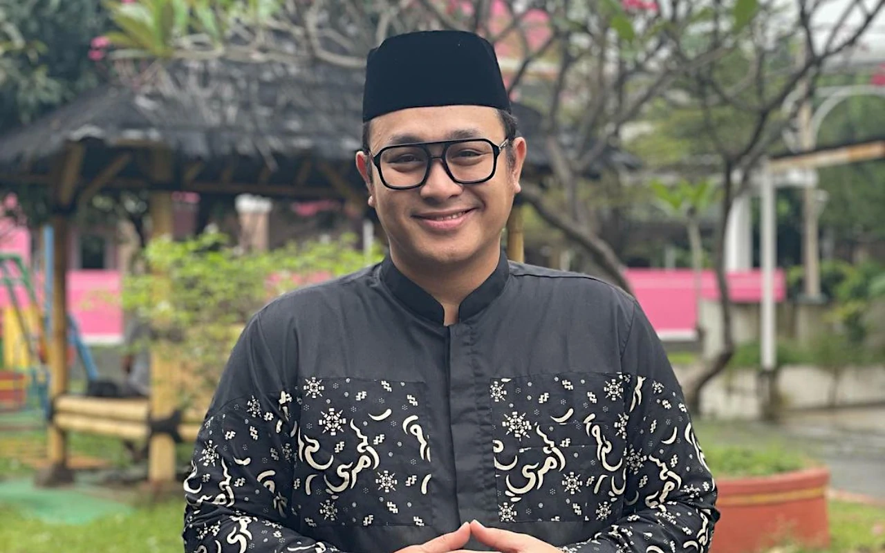 Kisah Sukses Gilang Dirga: Dari Pembawa Acara hingga Aktor Terkenal