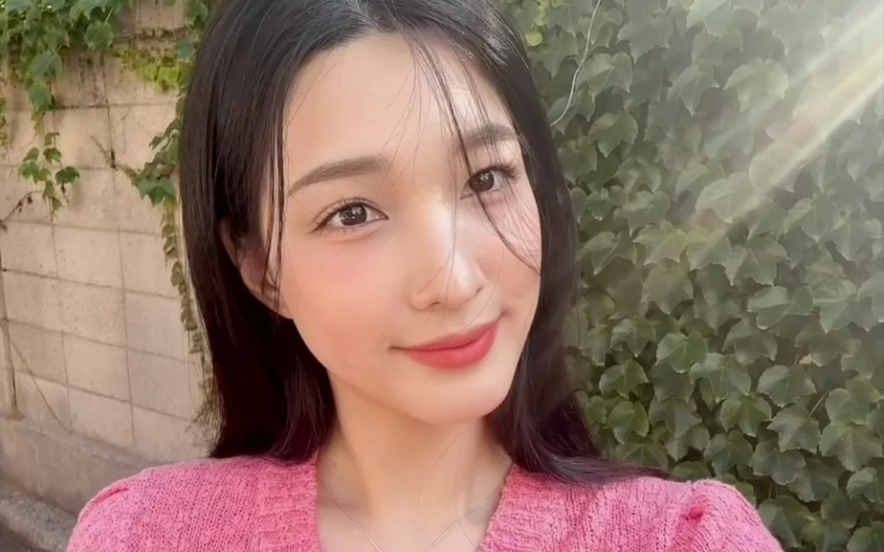 Yulhee eks LABOUM Bagi Tips Diet sebagai Emak-Emak 3 Anak