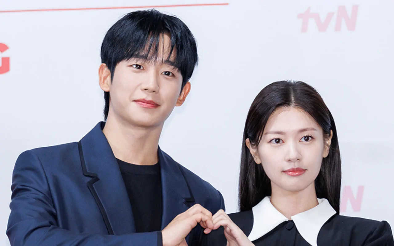 Jung Hae In Bongkar Momen Jung So Min Bikin Deg-degan di Lokasi 'Love ...