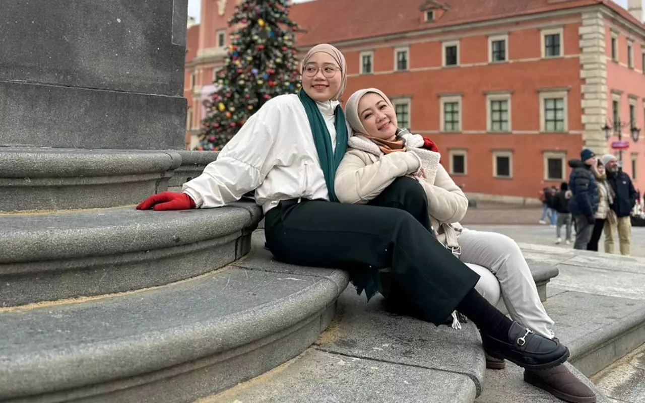 Istri Ridwan Kamil Tulis Pesan Penuh Makna kala Foto dengan Zara yang ...