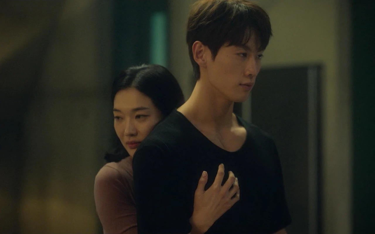 Jung Yun Ha Bongkar Proses Syuting Adegan Hot dengan Jo Yi Gun di 'The Trunk'