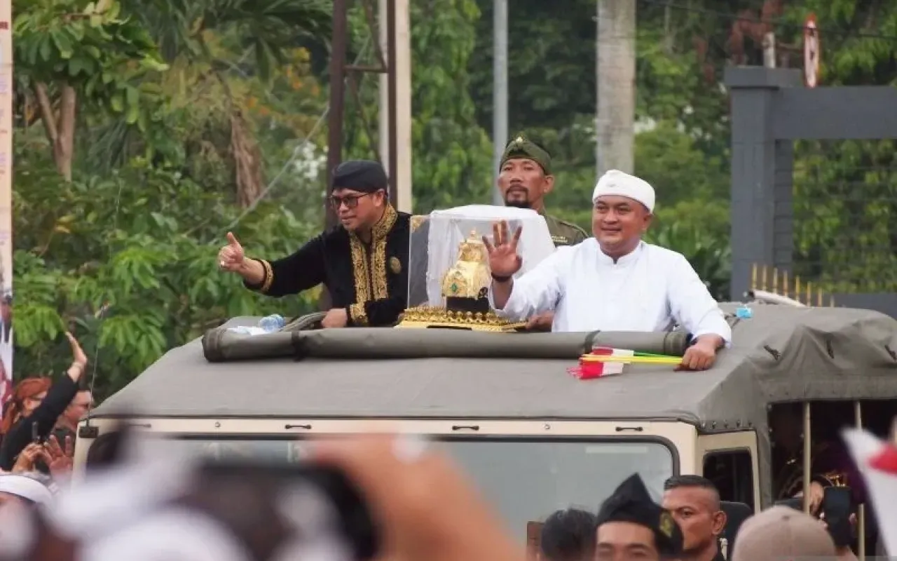 Kirab Mahkota Binokasih 2026: Pesta Budaya Meriah di Sumedang