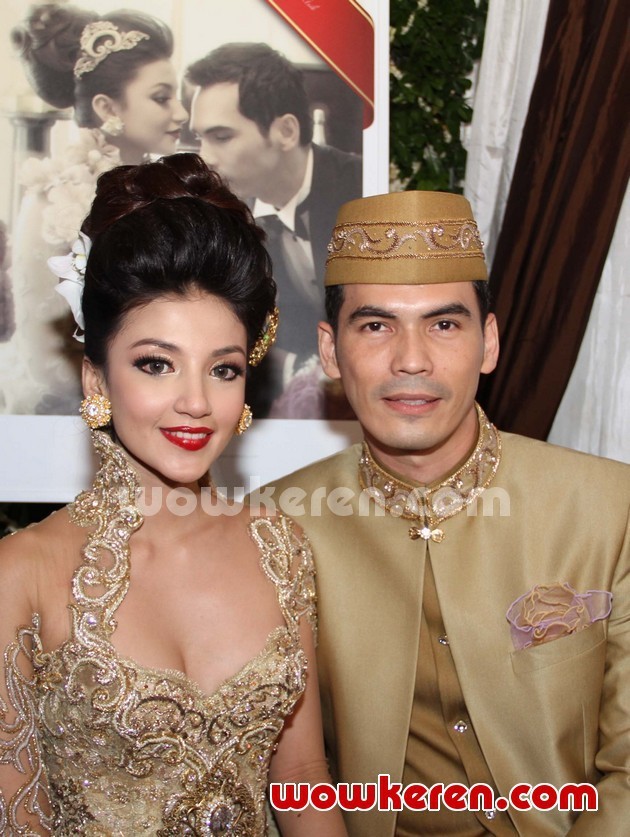 Foto Akad Nikah Atalarik Syah dan Tsania Marwa - Foto 2 dari 36