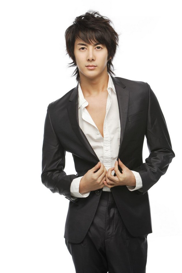 SS501: Berita, Foto, Video, Lirik Lagu, Profil & Bio | Halaman Utama SS501 - WowKeren.com