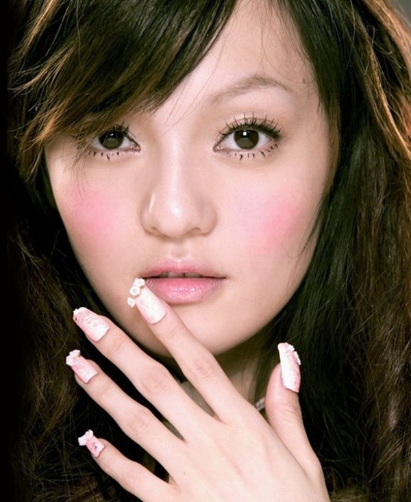 Gambar Foto Angela Zhang Photoshoot - Foto 2 dari 20