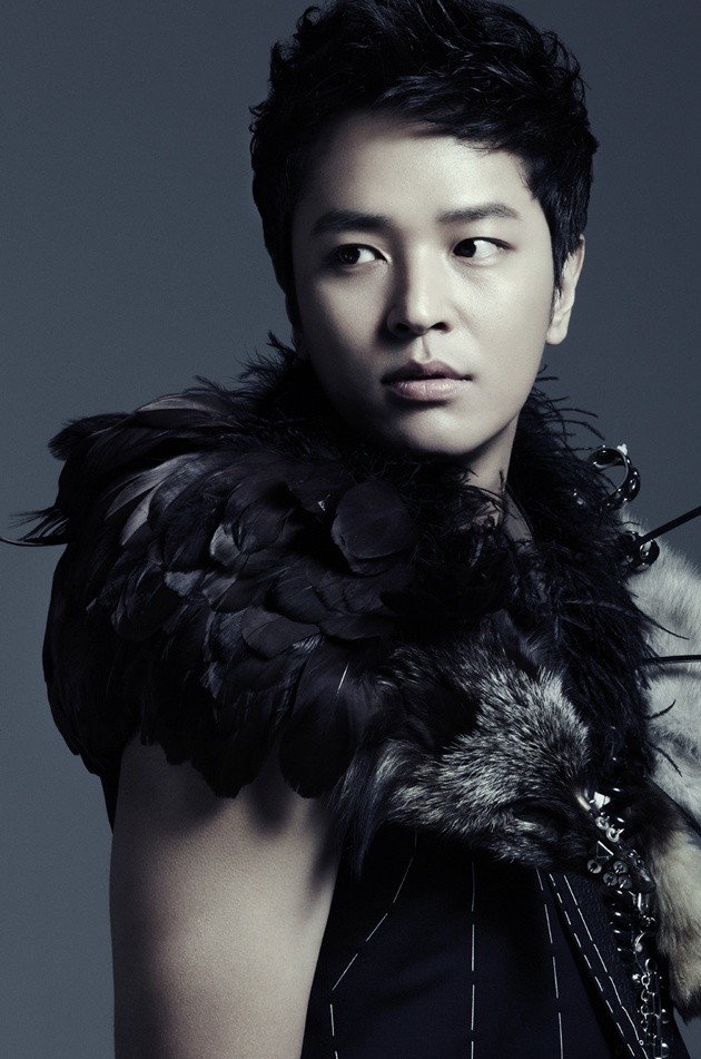 Gambar Foto Kim Jeong Hoon untuk Katalog Fashion - Foto 2 dari 20