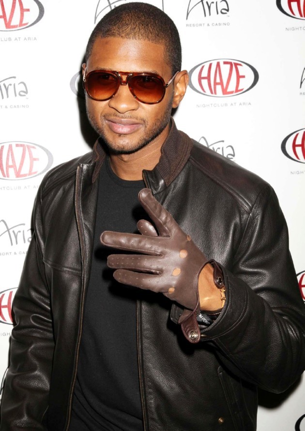 Gambar Foto Usher di Album 'Raymond v. Raymond' - Foto 2 dari 18