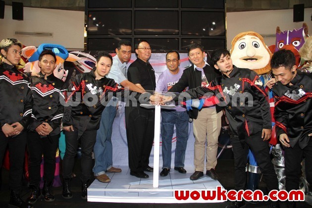 Gambar Foto XO-IX di Jumpa Pers Film Animasi 3D 'Dufan Defender' - Foto ...