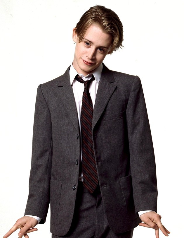 Gambar Foto Macaulay Culkin Photoshoot - Foto 2 dari 20