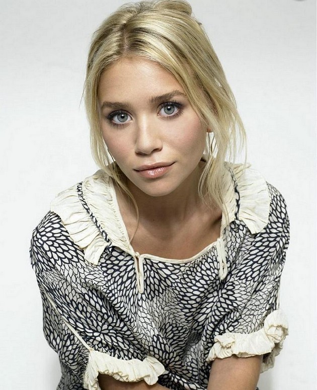 Gambar Foto Ashley Olsen Tampil Casual - Foto 2 dari 29