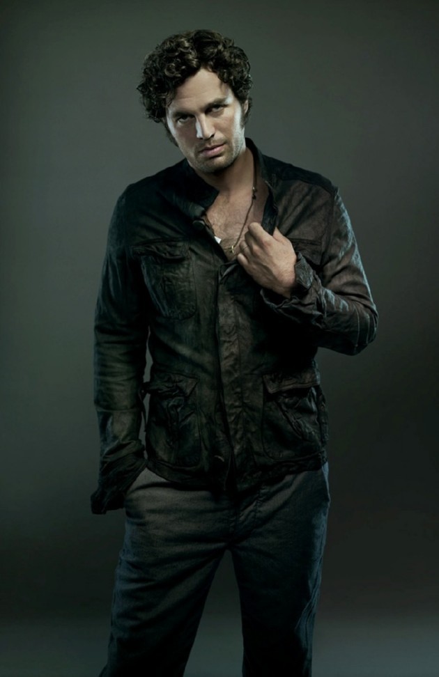 Gambar Foto Mark Ruffalo Photoshoot - Foto 2 dari 17