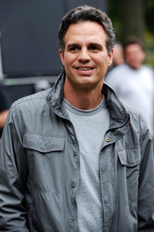 Gambar Foto Mark Ruffalo saat 'Thanks For Sharing' Movie Set - Foto 2 ...