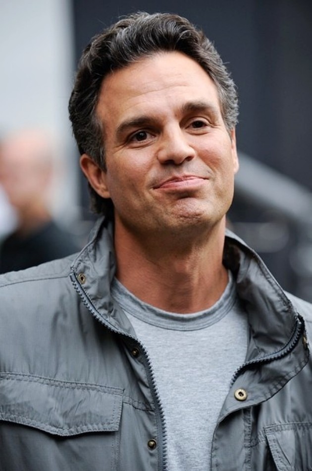 Gambar Foto Mark Ruffalo saat 'Thanks For Sharing' Movie Set - Foto 2 ...