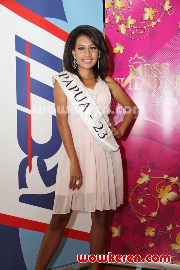 Gambar Foto Finalis Papua di Jumpa Pers Miss Indonesia 2012 - Foto 2 ...
