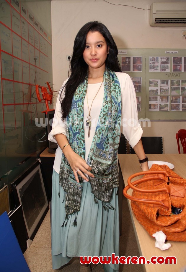 Gambar Foto Marcella Zalianty Saat Ditemui di Syukuran 'Rectoverso ...