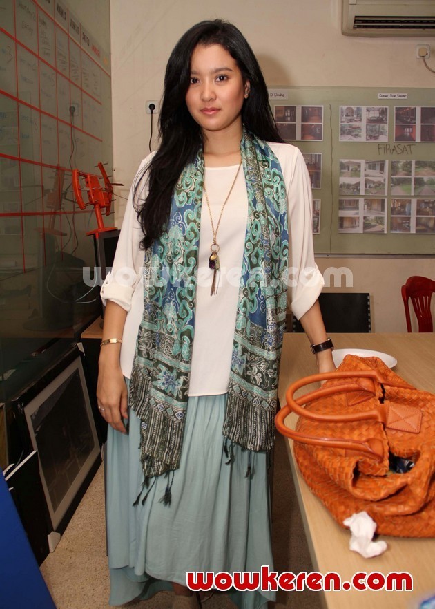 Gambar Foto Marcella Zalianty Saat Ditemui di Syukuran 'Rectoverso ...