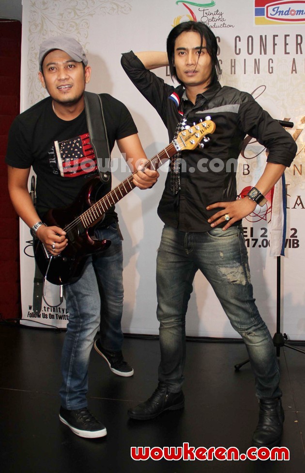 Gambar Foto Pepeng dan Charly Membentuk 'Setia Band' Setelah Keluar ...