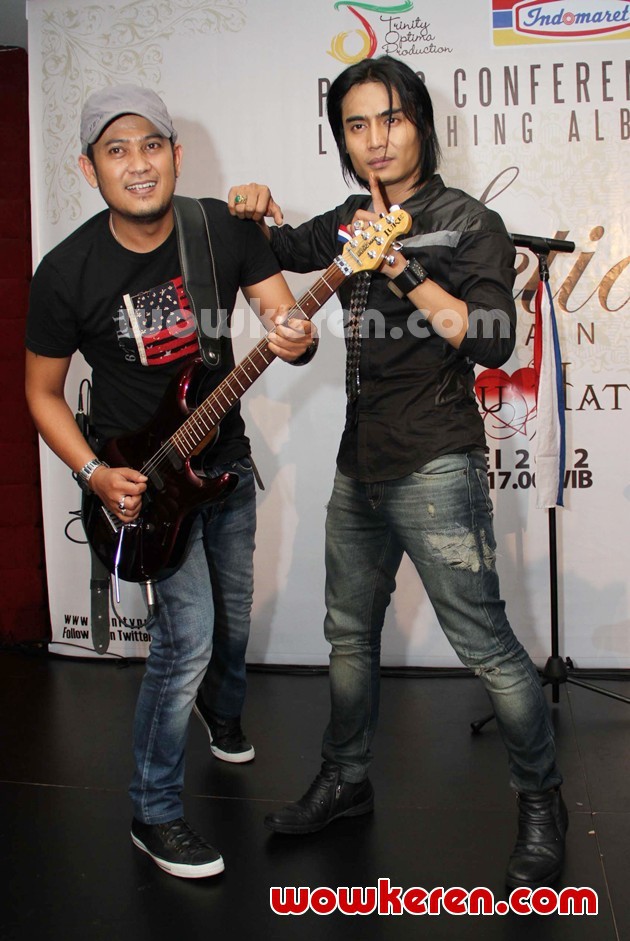 Gambar Foto Pepeng dan Charly Membentuk 'Setia Band' Setelah Keluar ...