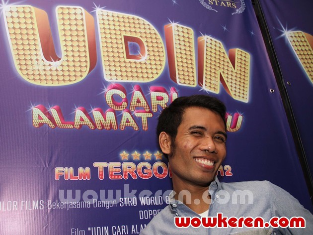 Gambar Foto Udin Sedunia di Premier Filmnya 'Udin Cari Alamat Palsu ...