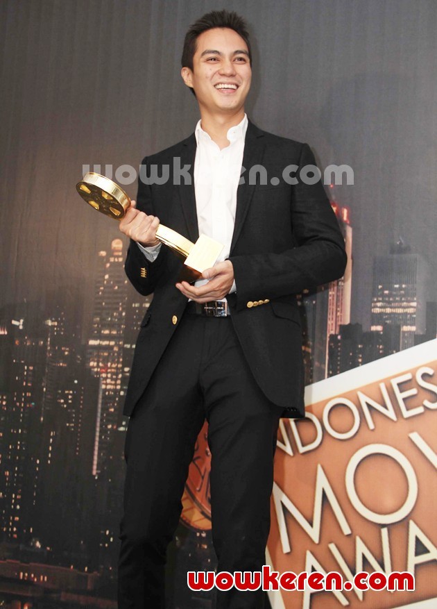 Gambar Foto Baim Wong Raih Penghargaan Pendatang Baru Pria Terfavorit ...