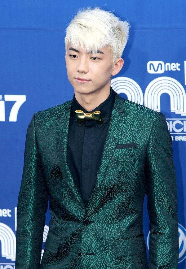 Gambar Foto Sistar di Blue Carpet Mnet 20's Choice Awards 2012 - Foto 2 ...