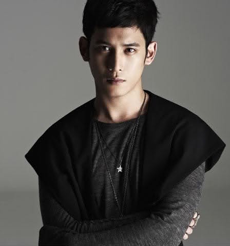 Gambar Foto Park Ki Woong Photoshoot - Foto 2 dari 28