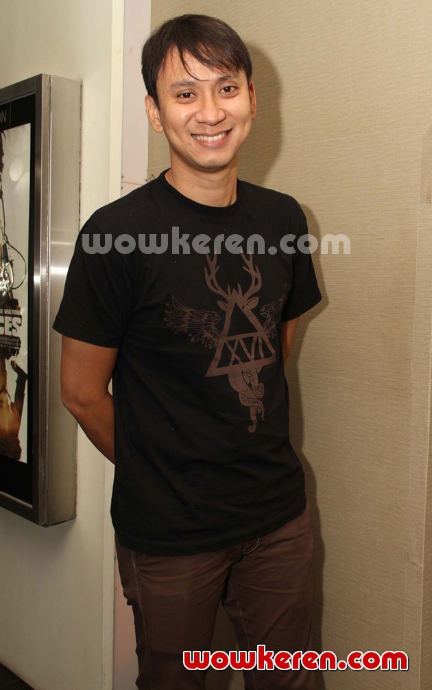 Vincent Rompies: Berita, Foto, Video, Lirik Lagu, Profil & Bio ...