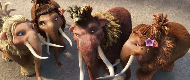 Foto Gupta, Flynn, Silas, Shira, Gutt, Squint dan Raz di Poster 'Ice ...