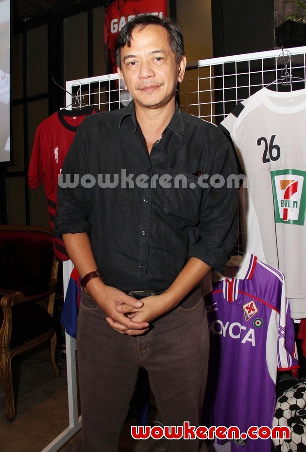 Gambar Foto Ray Sahetapy di Syukuran Film 'Hari Ini Pasti Menang ...