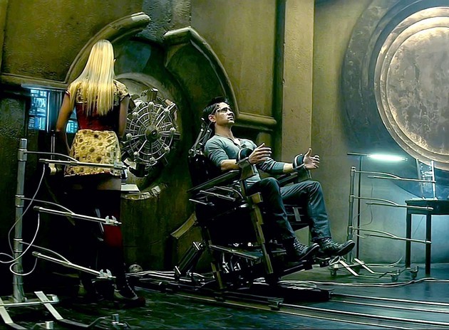 Gambar Foto Colin Farrell Sebagai Doug Quaid/Hauser di 'Total Recall ...
