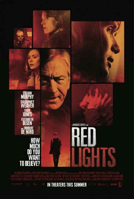 Gambar Foto Poster 'Red Lights' - Foto 2 dari 16