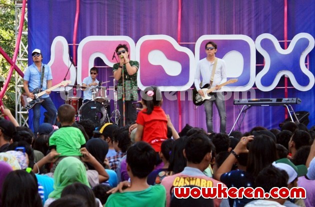 Gambar Foto Armada Saat Mengisi Acara 'Inbox' SCTV - Foto 2 dari 76